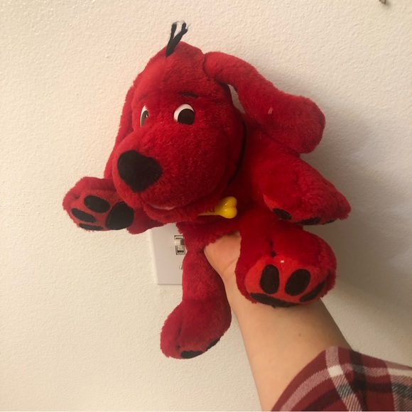 Toys | Vintage Clifford The Big Red Dog Singing Hand Puppet | Poshmark